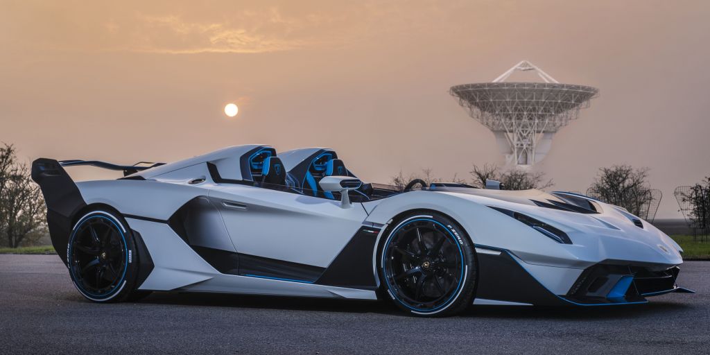 News: Lamborghini shows one-off SC20 open-top track car | CarSifu