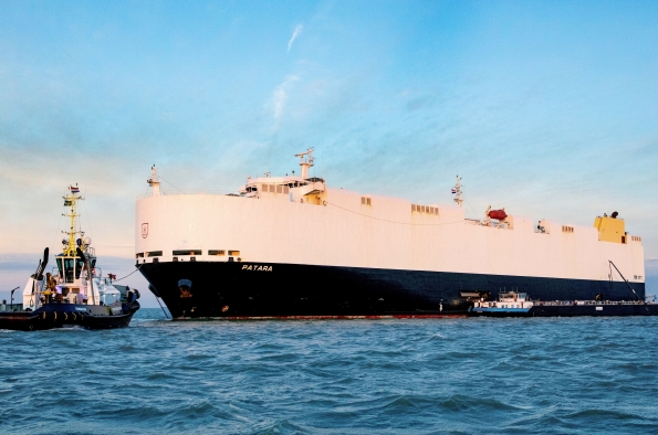 News: Volkswagen powers freighters with used cooking oil | CarSifu