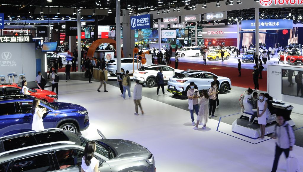 News: China tech stampede into electric cars sparks auto sector buzz ...