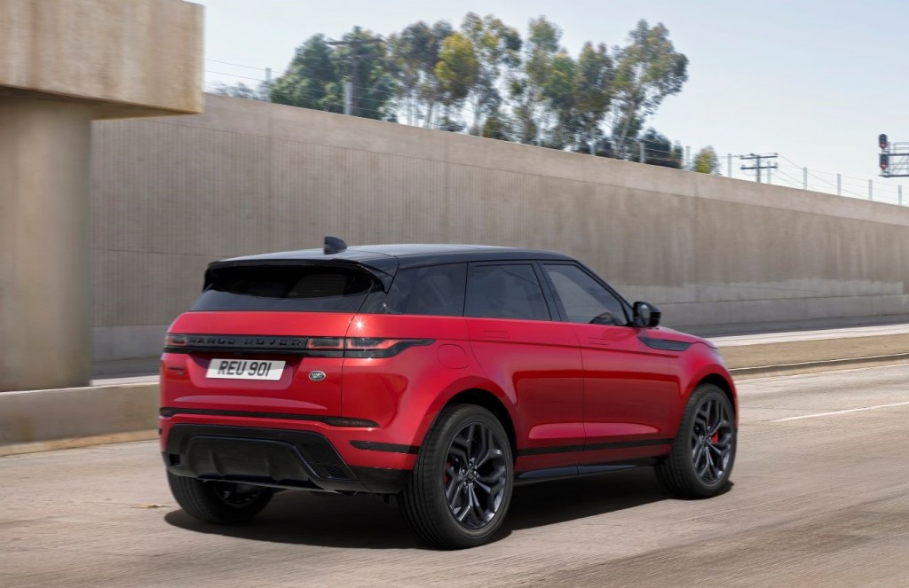 News: New Range Rover Evoque P300 HST variant introduced | CarSifu