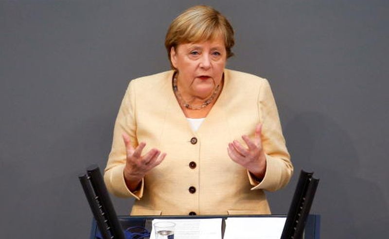 News: Merkel's record mixed as she takes wheel at last IAA show | CarSifu