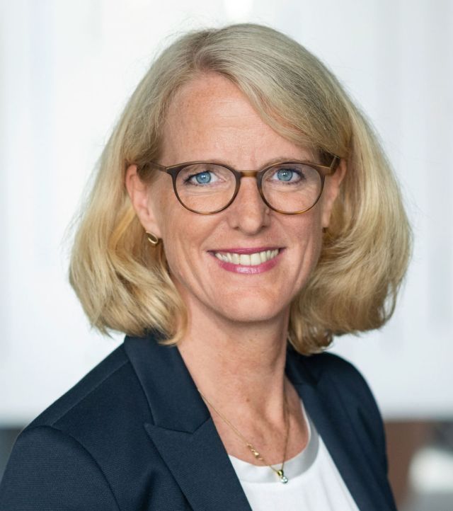 News: Volkswagen powers up the grid to take on Tesla | CarSifu