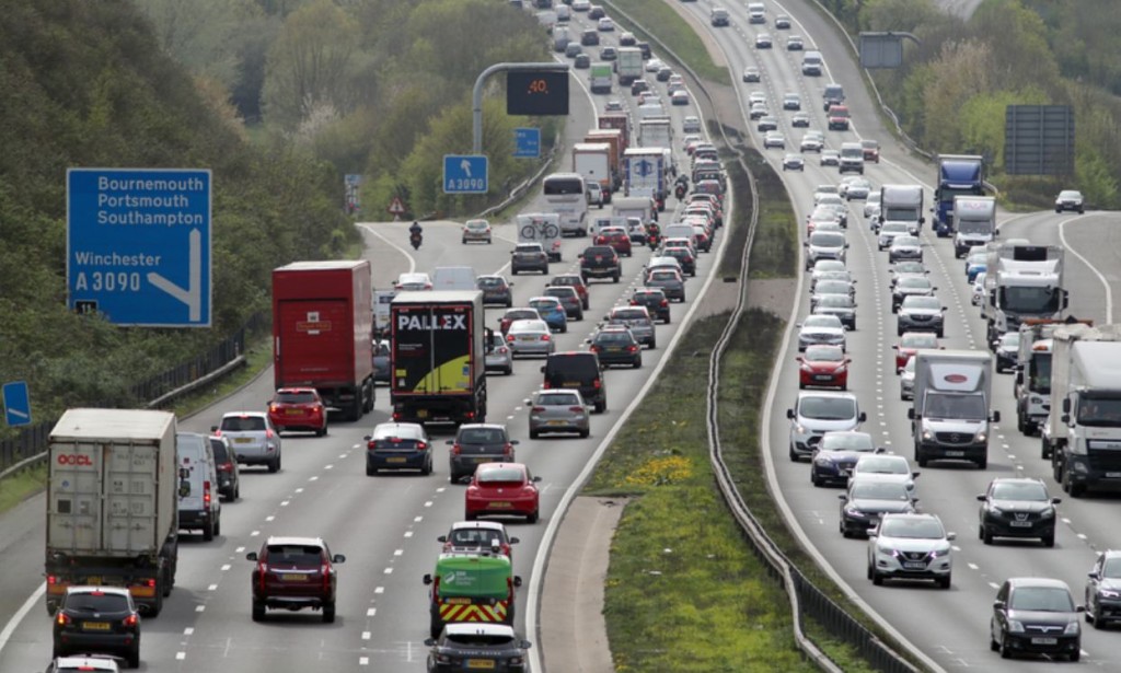 England adds radar tech to spot broken-down cars on 'smart highways ...