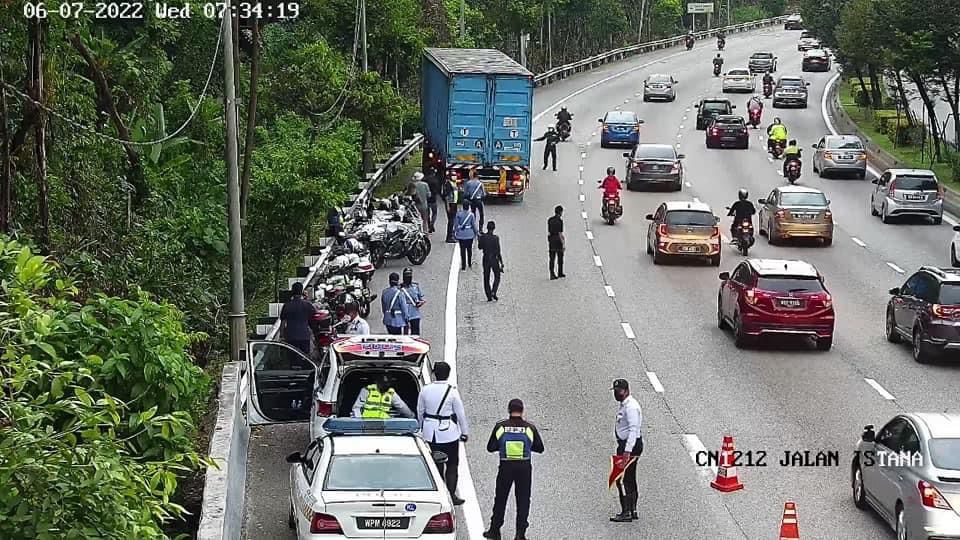 News: KL traffic cameras may be used to fine errant motorists, says ministry | CarSifu