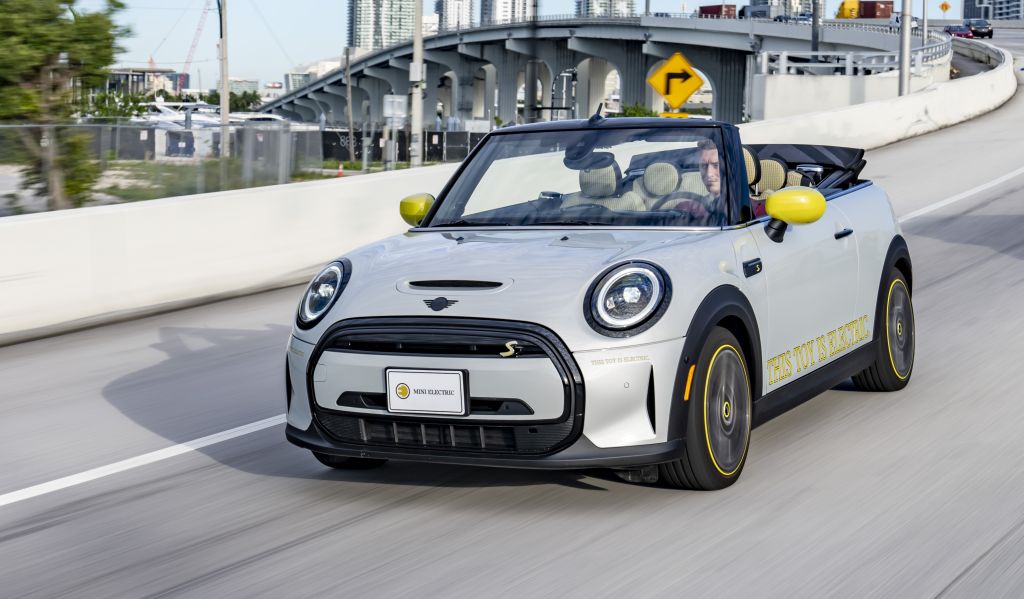 News: One-off electric MINI drophead raises hopes for production ...