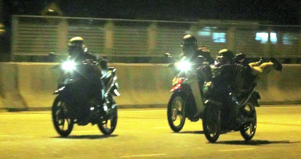 Mat rempit want winnings in cash, not women | CarSifu