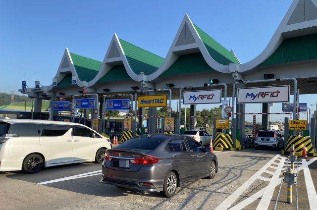 News: Toll fare cut for six expressways in Klang Valley, says PM | CarSifu