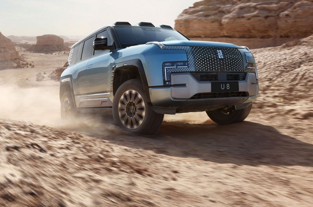 BYD launches luxury EV brand in shift upmarket, unveils U8 SUV and U9 ...