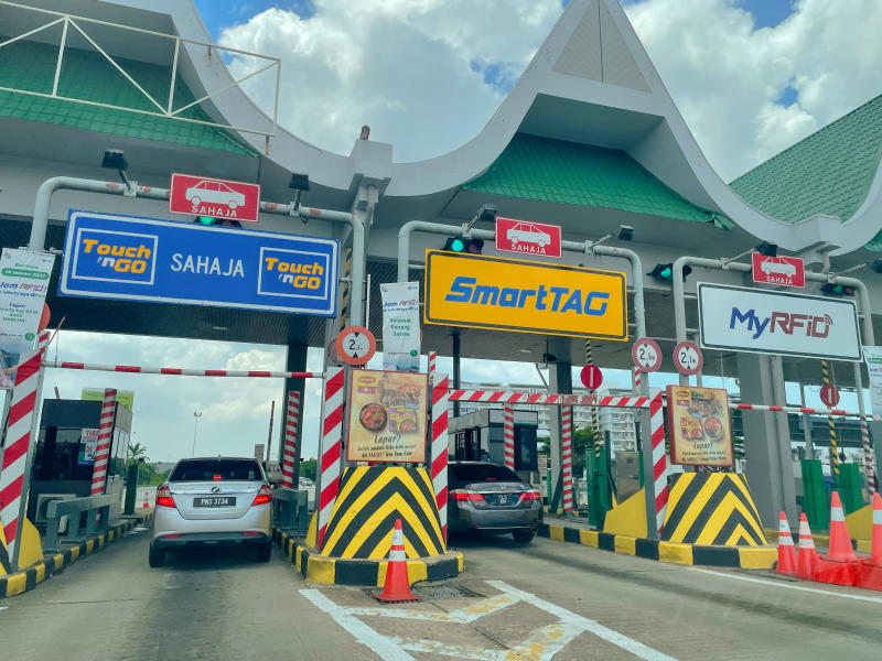 News: Highway users must still tap Touch'n Go cards even on toll-free ...