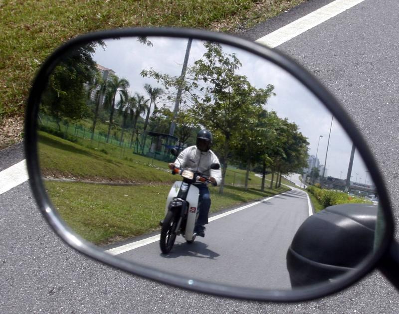 News: Kesas motorcycle lane off-limits this weekend | CarSifu