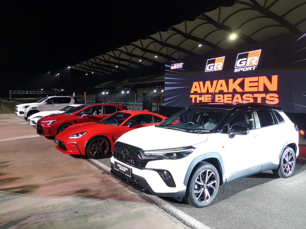 Toyota GR and GR Sport models arrive | CarSifu