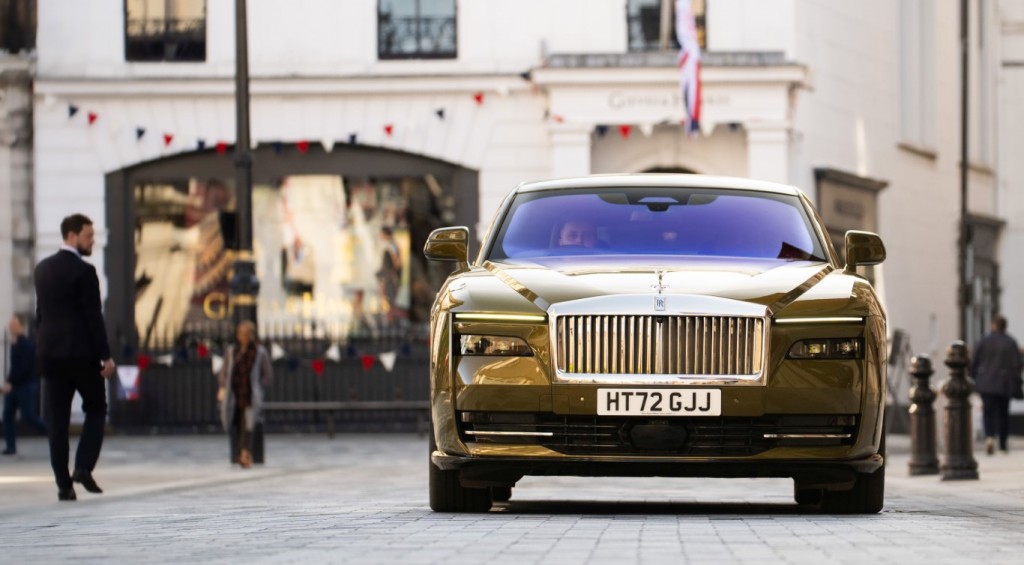 Rolls-Royce Spectre wraps up global testing | CarSifu