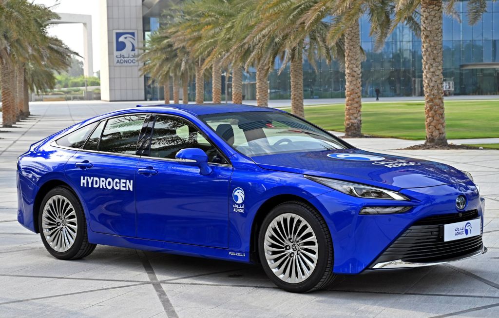 News: ADNOC says high-speed hydrogen refuelling station to open this ...