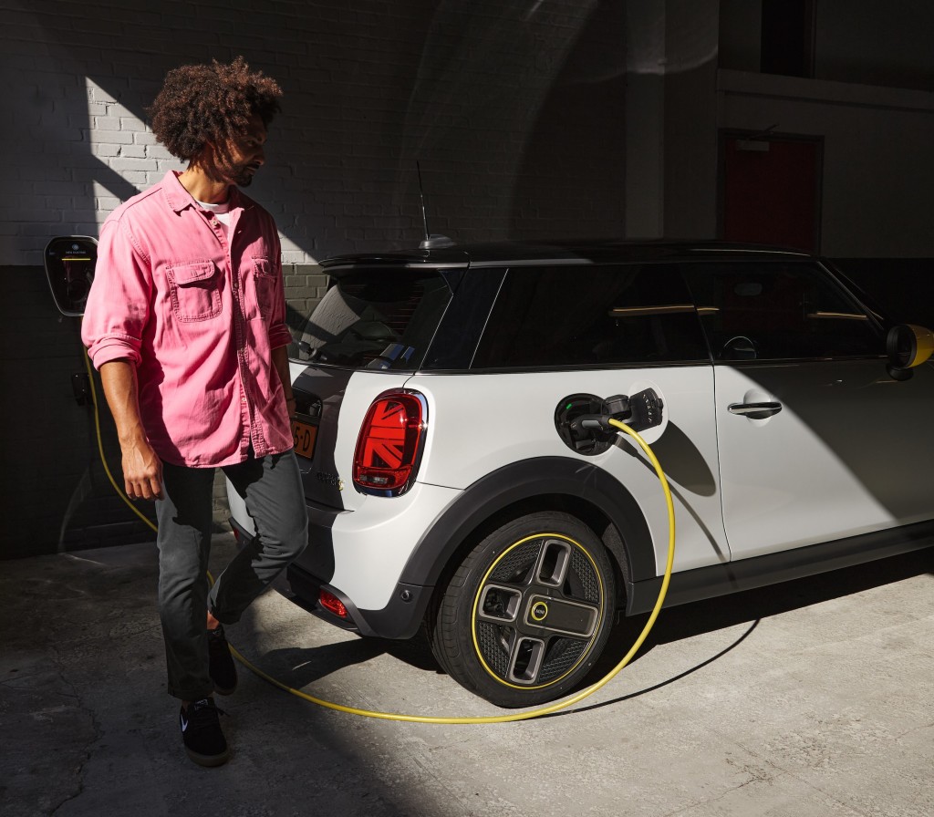 MINI Malaysia introduces EV promotion valued at around RM20,000 | CarSifu