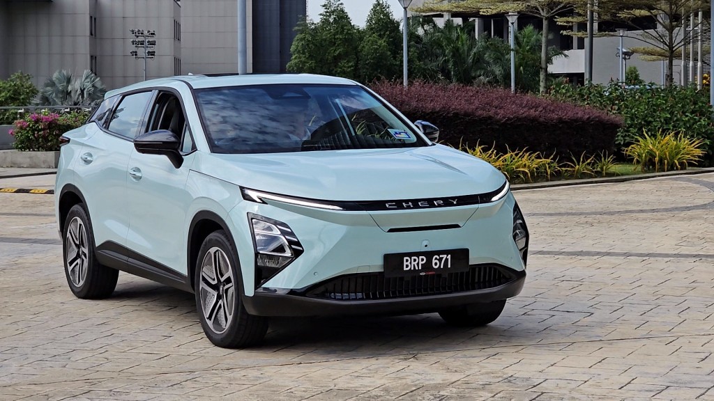Chery Malaysia presents an all-electric Omoda 5E to Investment, Trade ...