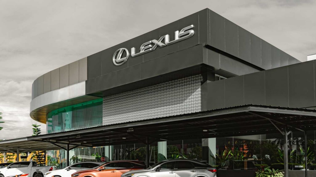 Lexus Malaysia showroom opens in Kota Kinabalu | CarSifu