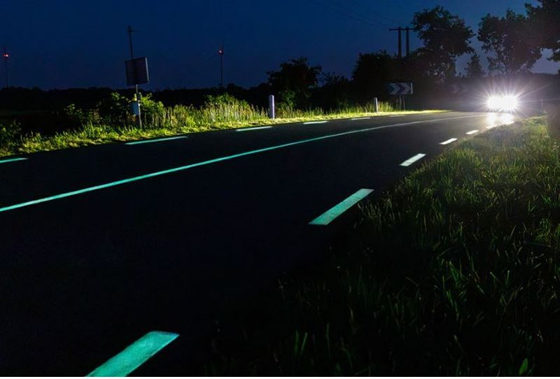 News: 31 roads in Johor to use glow-in-the-dark markings, says MB | CarSifu