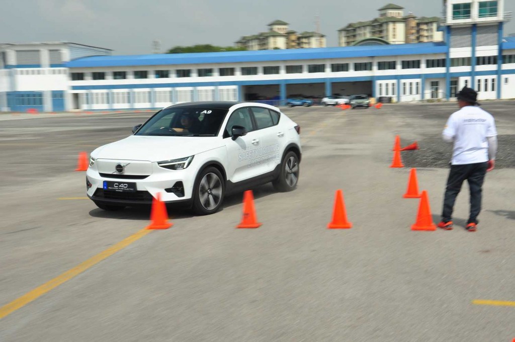 Volvo: Safety first and always | CarSifu