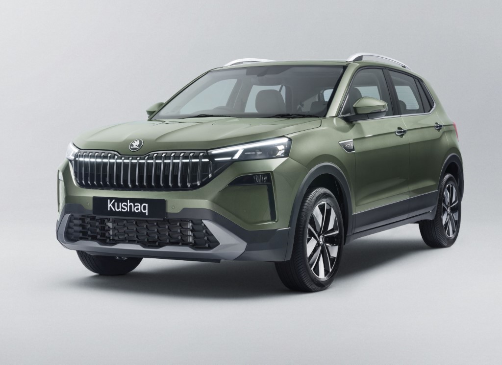 News: Škoda Auto India updates Kushaq SUV: 8-speed AT, 1.0L TSI engine ...